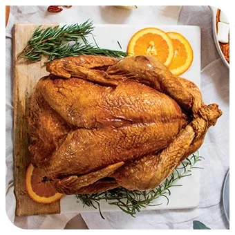 Pavo entero relleno asado con gravy de pavo - Auto Mercado